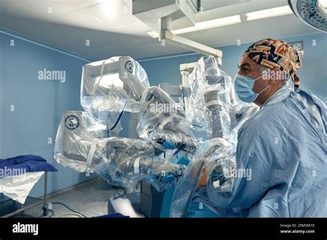 Surgery Da Vinci Minimally Invasive Robotic Surgery With The Da Vinci