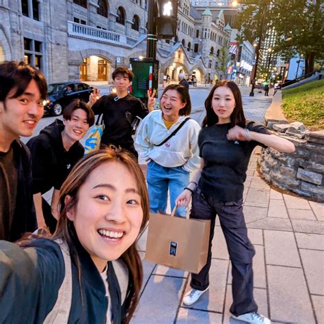 Rikako Fukase On Twitter Team Japan In Montreal 🇯🇵🇨🇦 モントリオール カナダ Montreal Canada スケート 休日
