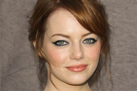 Makeup Tips For Redheads With Blue Eyes