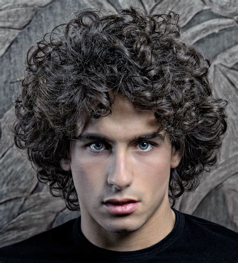 Cheveux bouclés homme notre grain de sel en tuto OBSiGeN
