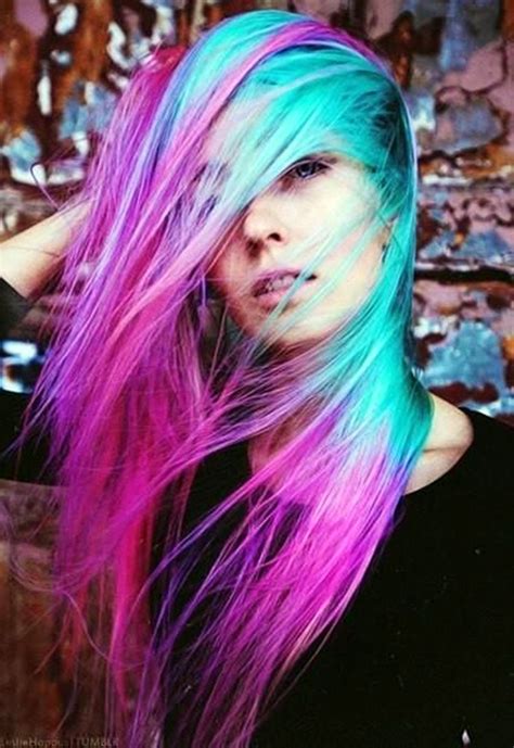 45 Supremely Cute Emo Hairstyles For Girls