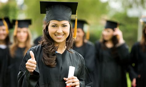 As 25 melhores bolsas de estudo inscrições abertas em outubro