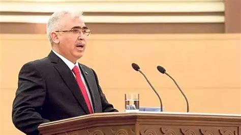 Kadir Özkaya kimdir Yeni AYM Başkanı nereli kaç yaşında İşte AYM