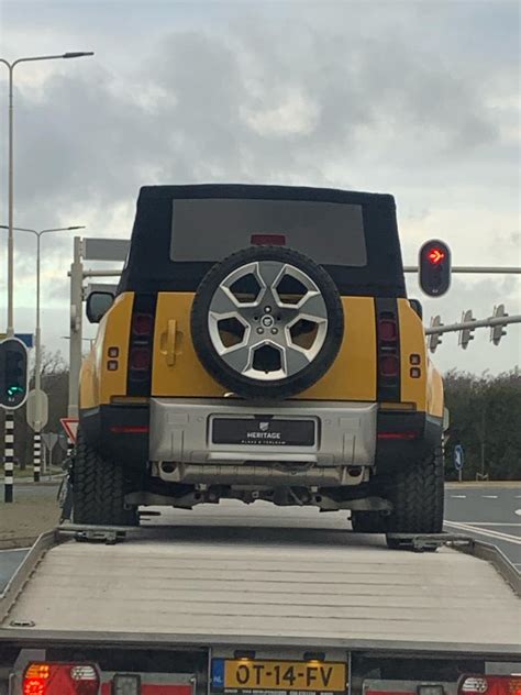 Land Rover Defender Convertible Gespot Op Autoblog Nl