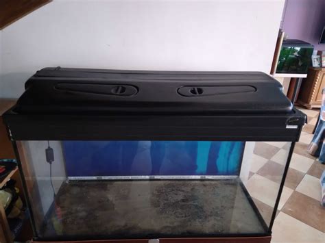 Pokrywa akwarium 100 x 40 z oświetleniem LED Chlebowo OLX pl