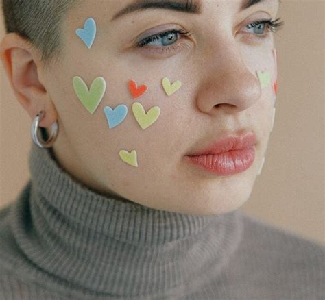 Face Mapping Que Signifient Nos Boutons Sur Le Visage Biba Magazine