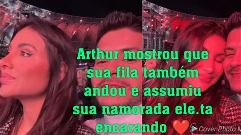 Arthur Aguiar Assumiu Seu Namoro E Mostra A Sortuda A Fila Tamb M