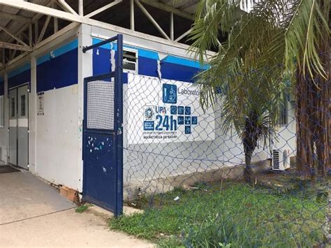 Briga entre vizinhos termina um morto e três esfaqueados na Baixada