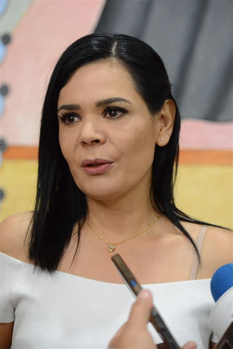 Darían tres años de cárcel e inhabilitación por acoso sexual