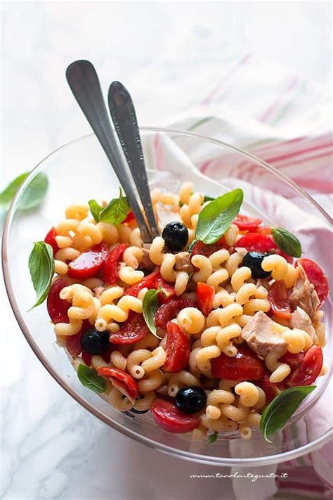 Pasta Fredda Con Tonno E Pomodorini Ricetta Veloce E Buonissima