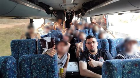 Oito Torcedores Do Corinthians Morrem E Dezenas Ficaram Feridos Em