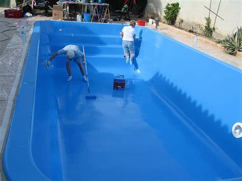 Pintura para piscinas Cómo pintar una piscina MasFerretería