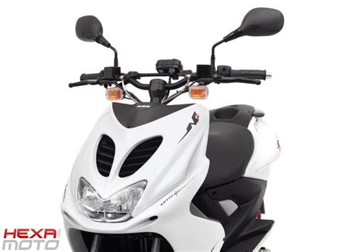 MBK Nitro Naked Hexa Moto