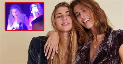 TikTok Video De Alessia Y Vambina Rovegno Desafinando Se Ha Hecho Viral