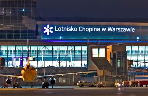 Czy lotnisko Chopina i Okęcie to to samo miejsce Ile jest lotnisk w