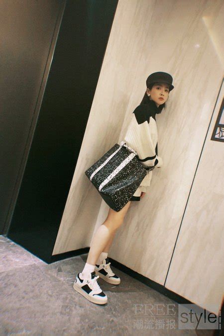 群星演绎 JIMMY CHOO X ERIC HZE CURATED BY POGGY限定系列 追星逐梦 freestyle潮流网