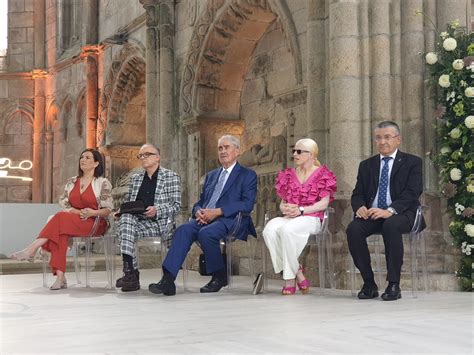 BNG Santiago On Twitter A Alcaldesa De Santiago De Compostela