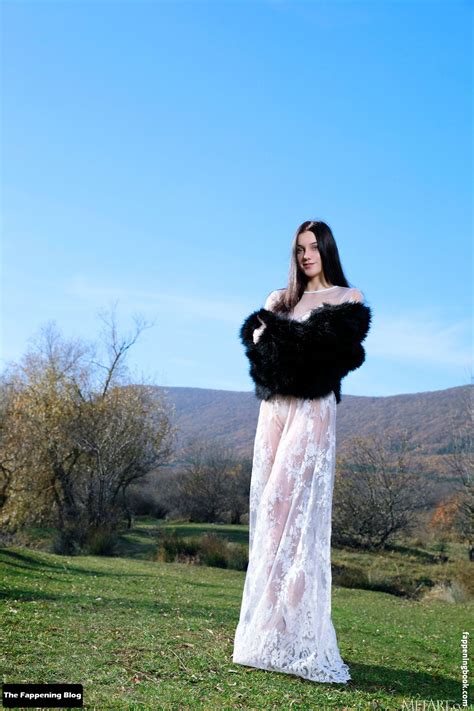 Polly Pure Polly Pure Official Nude Onlyfans Leaks Fappening Page