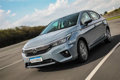 Honda City 2022 hatch e sedã preços equipamentos motor consumo