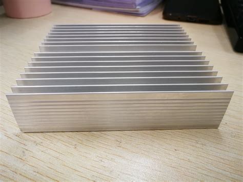 Aluminum Alloy Aluminum Heat Sink 6061 6063 Extruded Aluminum