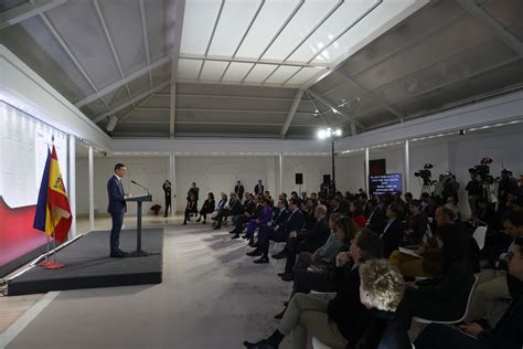Todas las medidas del nuevo plan anticrisis Público