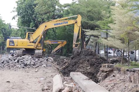 Antisipasi Musim Hujan Pemkot Surabaya Kebut Proyek Drainase Di Jalan