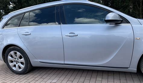 Opel INSIGNIA A Kombi Listwy Boczne Drzwi Czarne Martig Motoryzacja