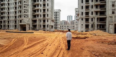 Invirtieron Sus Ahorros En Casas Que Nunca Se Construyeron
