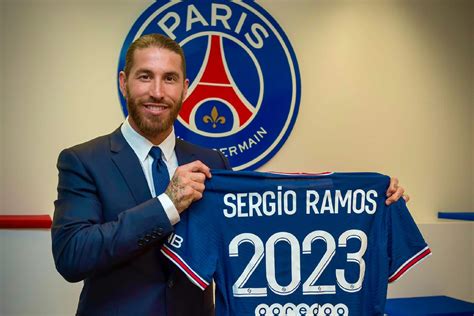 Sergio Ramos se convirtió en el nuevo jugador del Paris Saint Germain