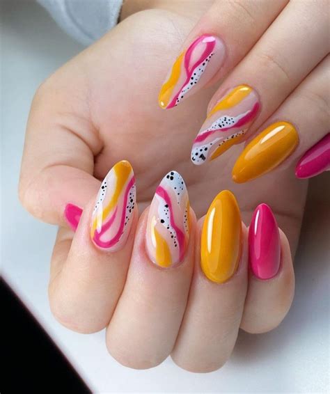20 Awesome Summer Beach Nails To Inspire You Beach Nail Art Artofit