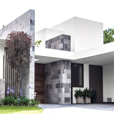 Aprender Acerca 101 Imagen Fachadas De Casas Con Ventanas Negras