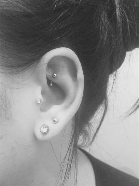 Rook Ear Piercing Pretty Ear Piercings Piercing Tattoo Cartilage