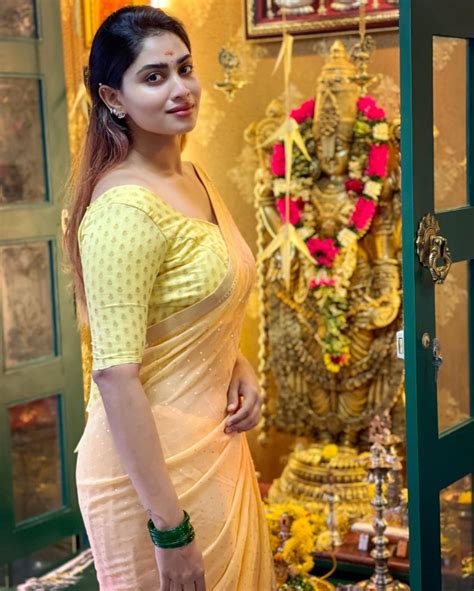 வரணகக மடயத அழகல ரசகரகள ஜளள வட வககம ஷவன நரயணன