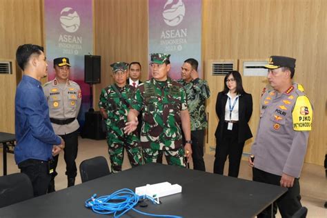 TNI POLRI Solid Dan Sinergi Jaga Keamanan KTT Ke 42 ASEAN Di Labuan