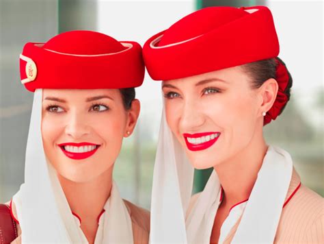 How Do Flight Attendants Manage To Always Look Flawless How To Be