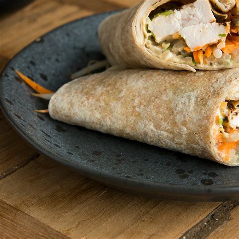 Wraps Au Poulet Et L Houmous Ricardo