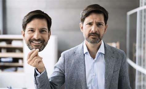 Síndrome del impostor 5 tips para identificar si lo tienes Desafío Latam