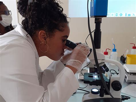 Curso Técnico em Análises Clínicas Instituto Valéria Vaz