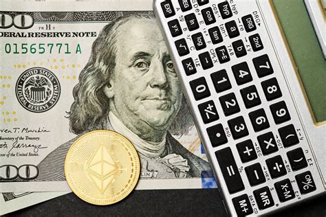 BTC USD Peels Back From Record Creative Commons Bilder