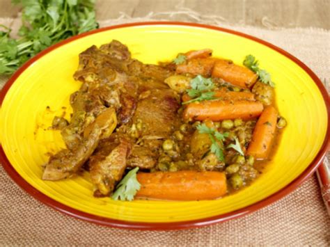 Tajine De Tendrons De Veau Aux Carottes Pommes De Terre Et Petits Pois