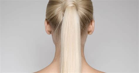 Coda Alta 12 Idee Facili Ed Eleganti Per Capelli Lunghi The Wom Beauty