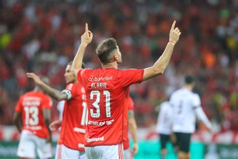 Inter goleia Brasil PEL e assume liderança isolada do Gauchão Rádio