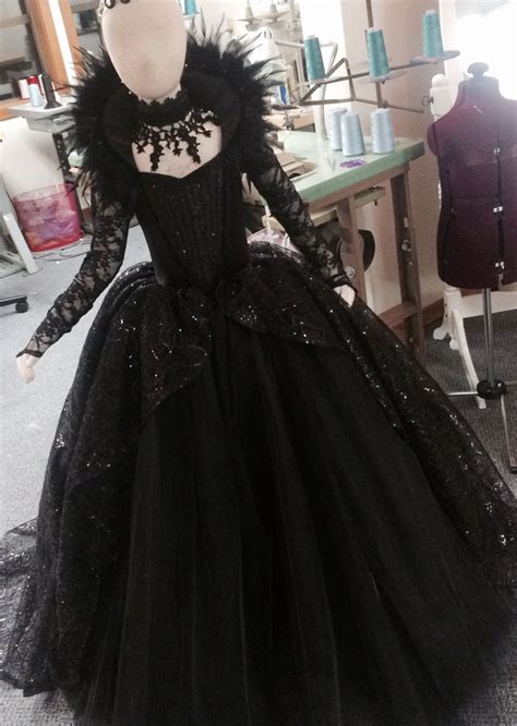 Evil Queen Costume Vampire Ball Gown Etsy Queen Costume Evil Queen