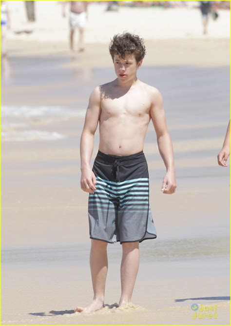 Nolan Gould Goes Shirtless Aubrey Anderson Emmons Makes Sandcastles On
