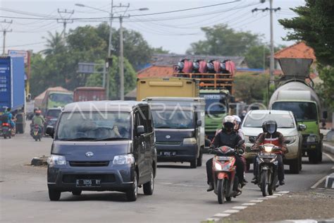 MUDIK AWAL JALUR PANTURA ANTARA Foto