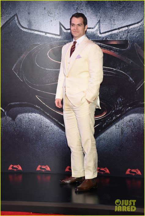 Ben Affleck Henry Cavill Premiere Batman V Superman Dawn Of Justice