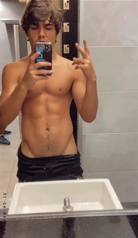Gozo Alheio On Twitter Amando Essas Trend De Mostrar As Entradas E