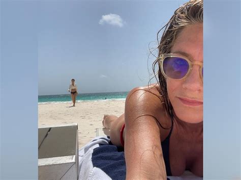 Sexiest Celebrity Thirst Traps Of 2022 See The Hot Photos