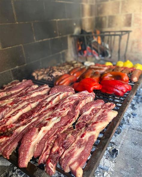 laparradebocha shared a photo on Instagram Sábado con la parrilla a