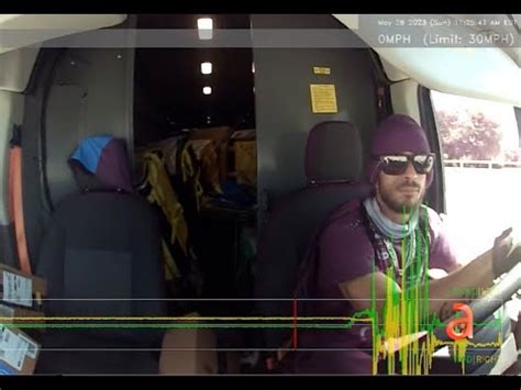 Video muestra el momento en que un hombre robó un camión de Amazon en